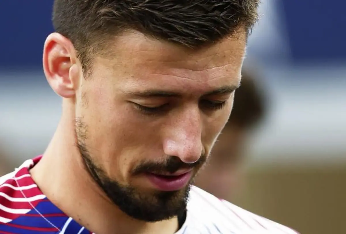 Dónde Jugará Lenglet: El Futuro Incierto Del Defensor Francés | Jugando ...